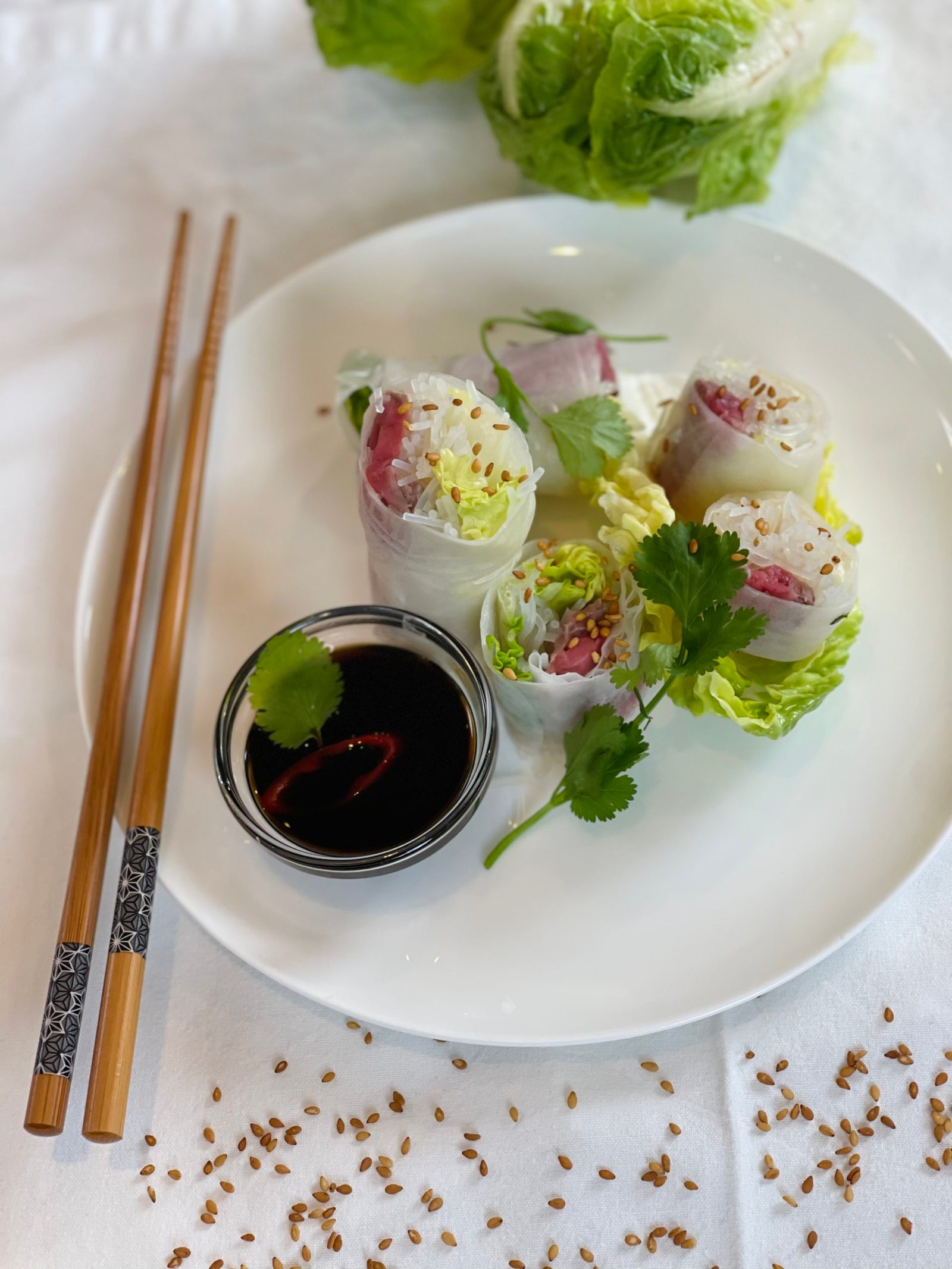 Thai Beef Spring Rolls - foodydelice.com